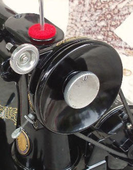 Singer Featherweight 221 222 Adjusting the Handwheel – The Singer ...