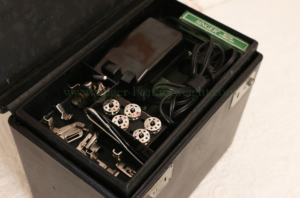 How to Pack up the Featherweight and its Accessories in the Case – The ...