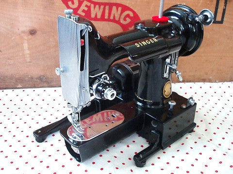Singer Featherweight 222K Differences from a 221 – The Singer ...