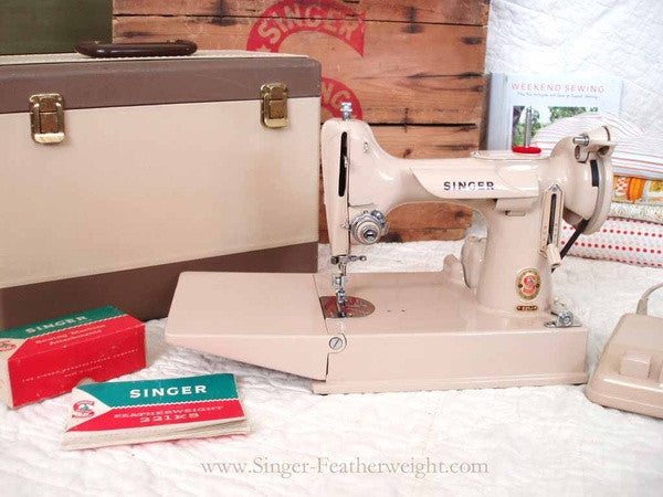 Singer Featherweight 221 - Tan 221J / 221K (221K5) – The Singer ...