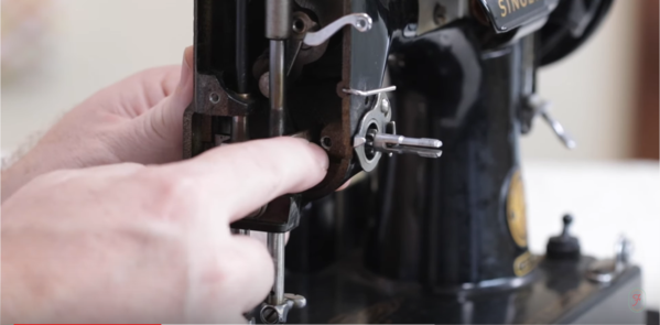 Tension Unit Post Removal Tutorial – The Singer Featherweight Shop