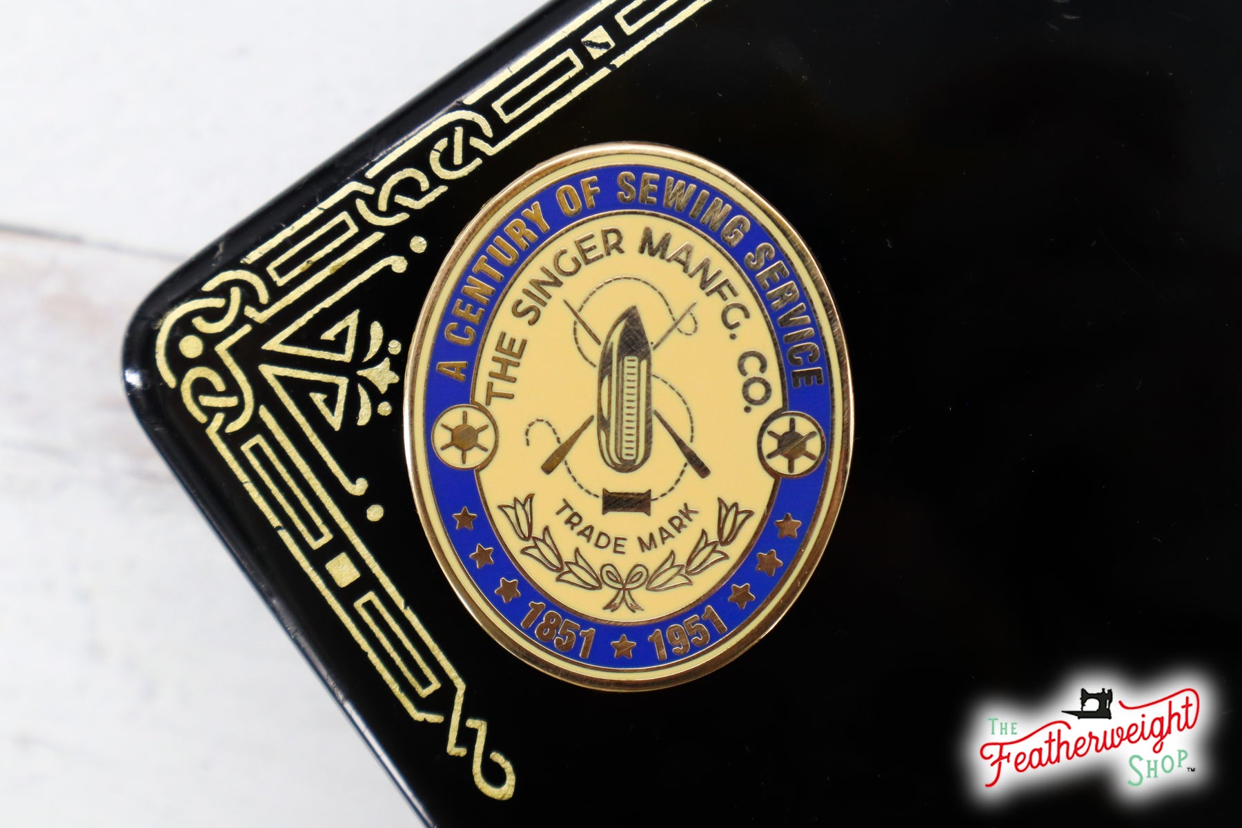 Needle Minder, PIN PAL - 100-Year Badge Singer Centennial – The Singer ...