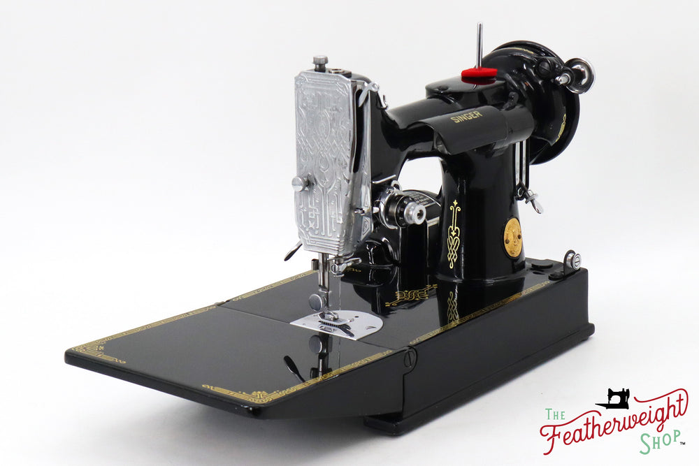 Featherweight 221K Sewing Machine, EG641*** - 1951 – The Singer ...
