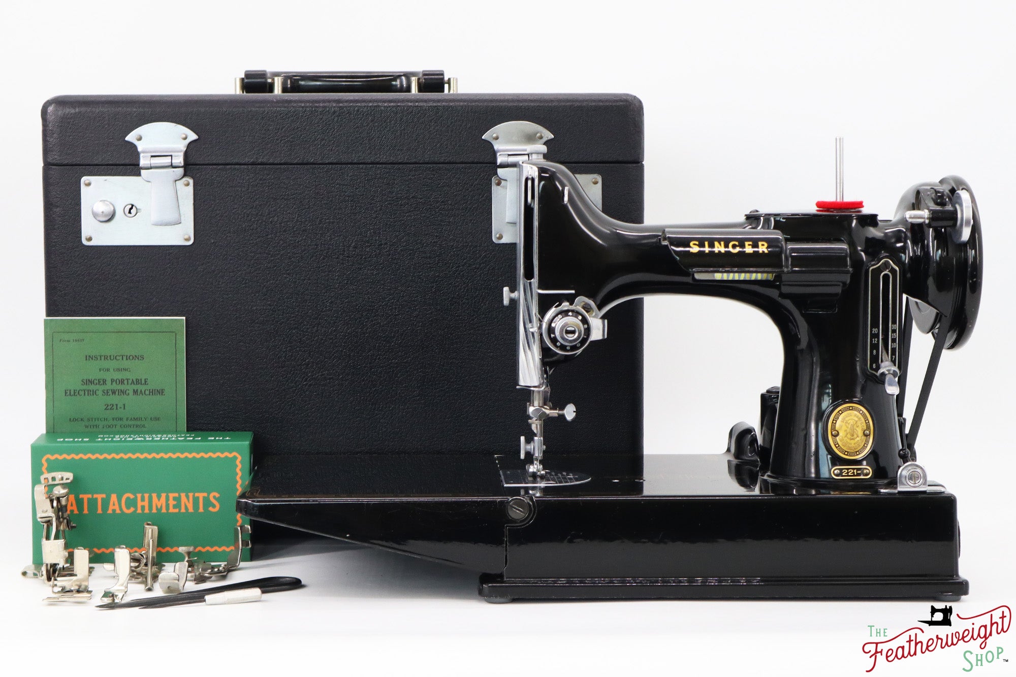 Singer Featherweight 221 Sewing Machine, AM174*** - 1955 – The Singer ...