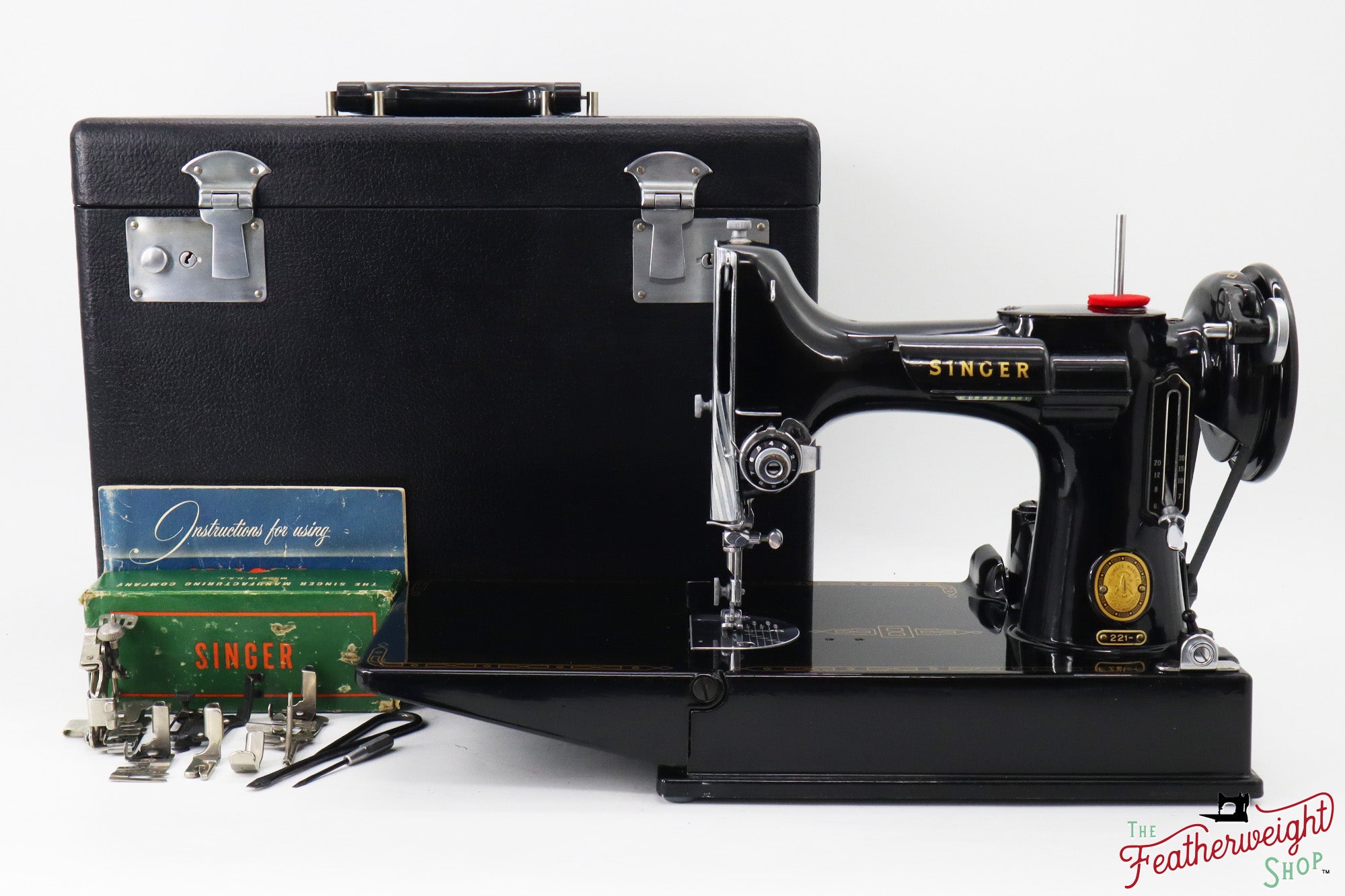 Singer Featherweight 221 Sewing Machine, AM1620** - 1955 – The Singer ...