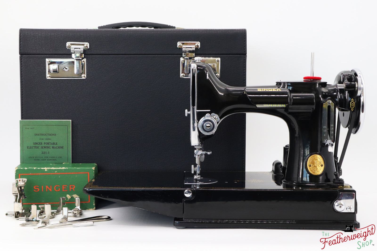 Singer Featherweight 221 Sewing Machine, "First-Run" 1933 AD5460 ...