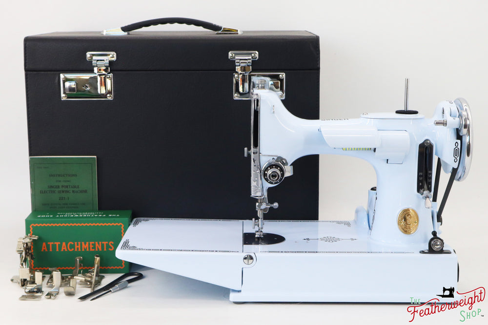 Singer Featherweight 221 Sewing Machine For Sale – The Singer ...