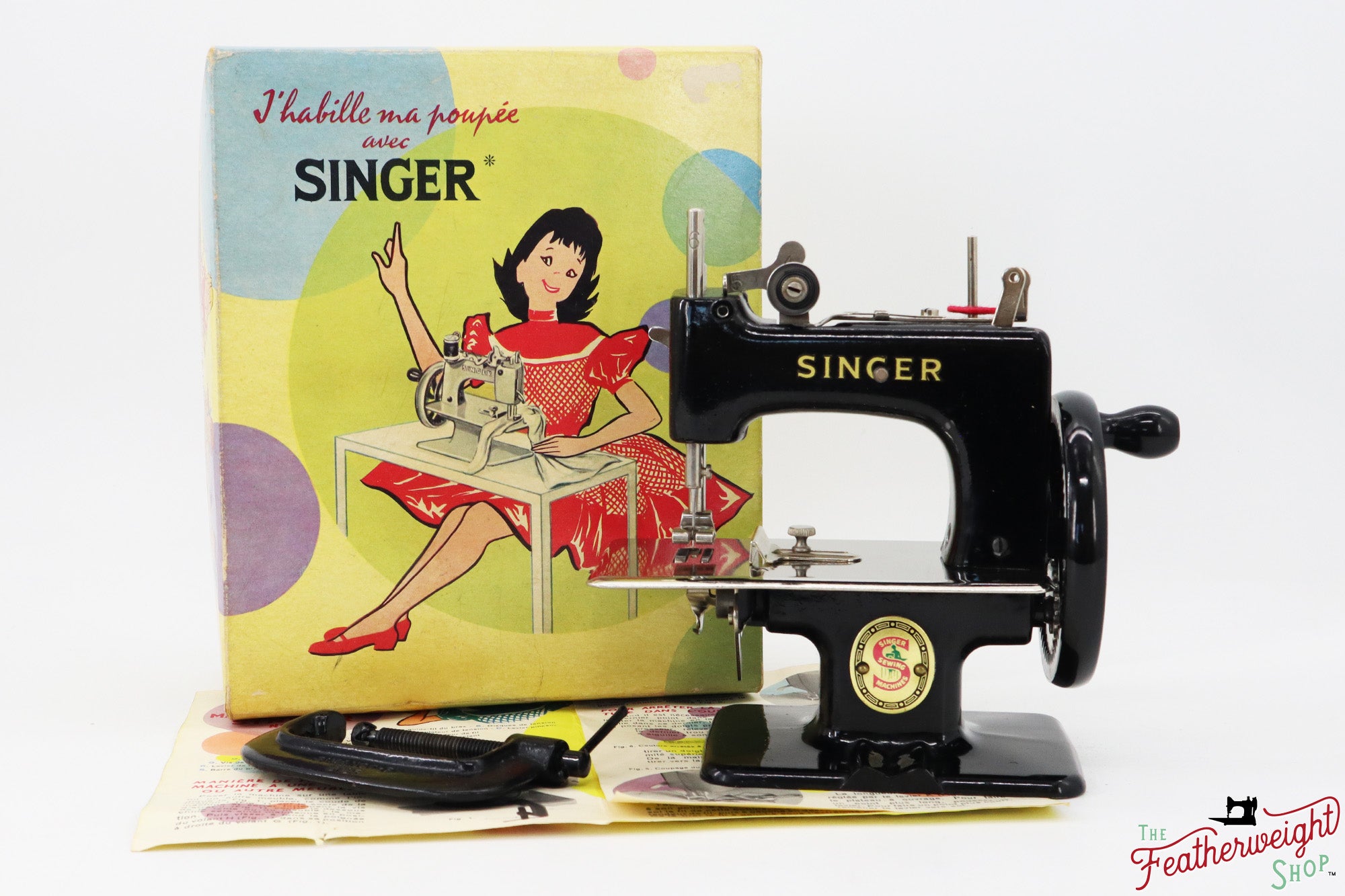 Singer Sewhandy Model 20 - Black, Red 'S' - RARE, Complete Set – The ...