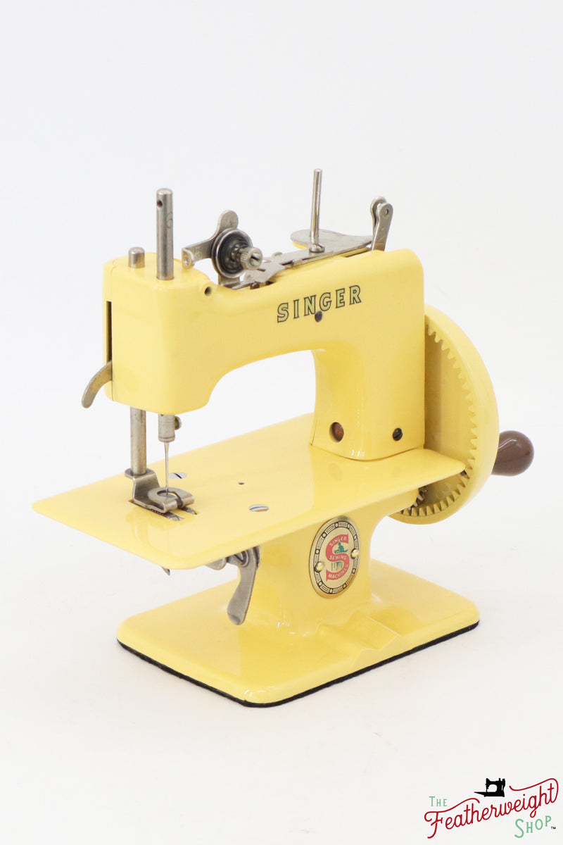 Singer Sewhandy Model 20, Red 'S' - Fully Restored in Happy Yellow, Ap ...