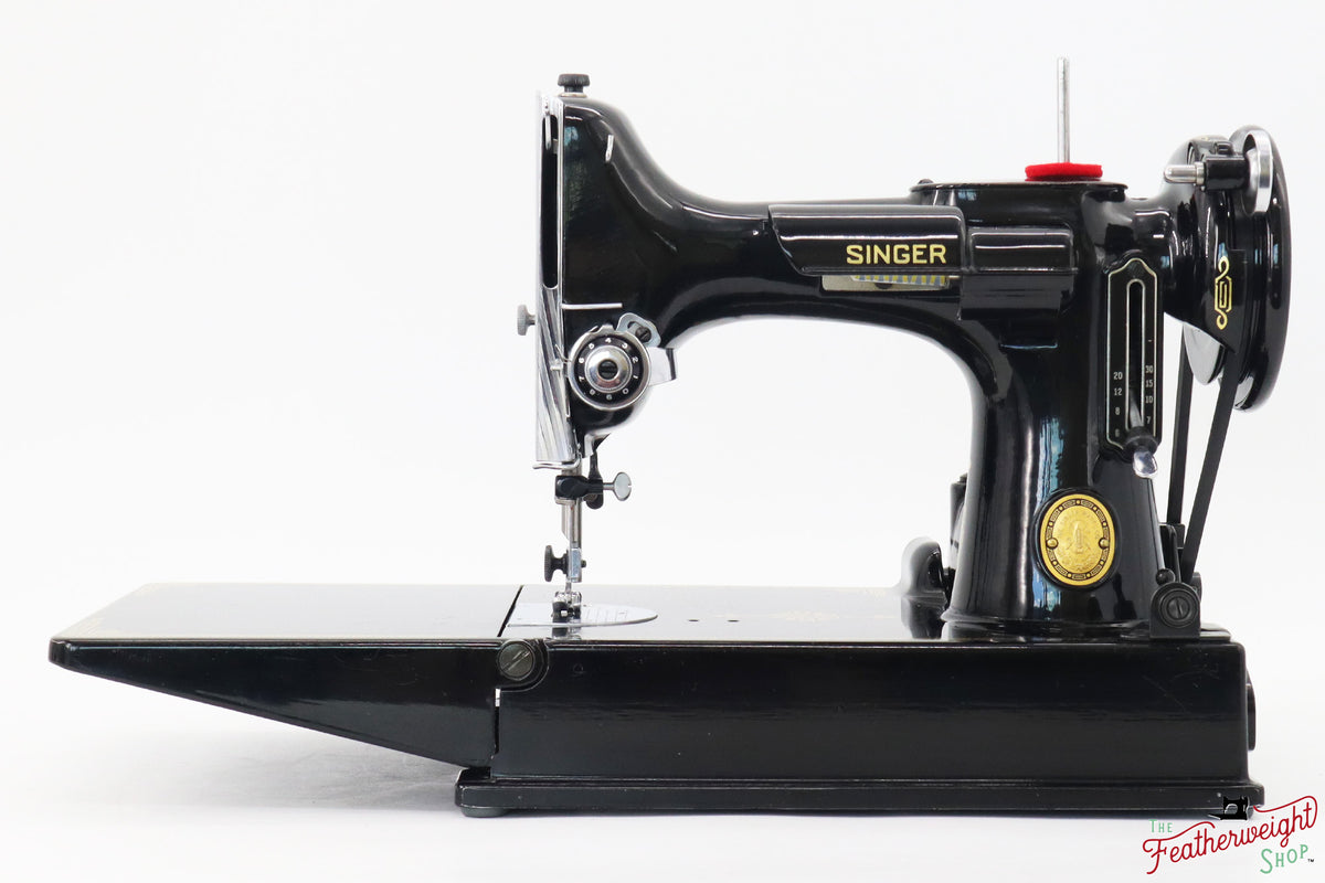 Singer Featherweight 221 Sewing Machine, AL391*** - 1953 – The Singer ...