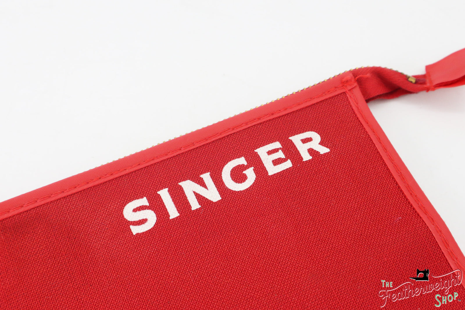 Collector's Corner – The Singer Featherweight Shop