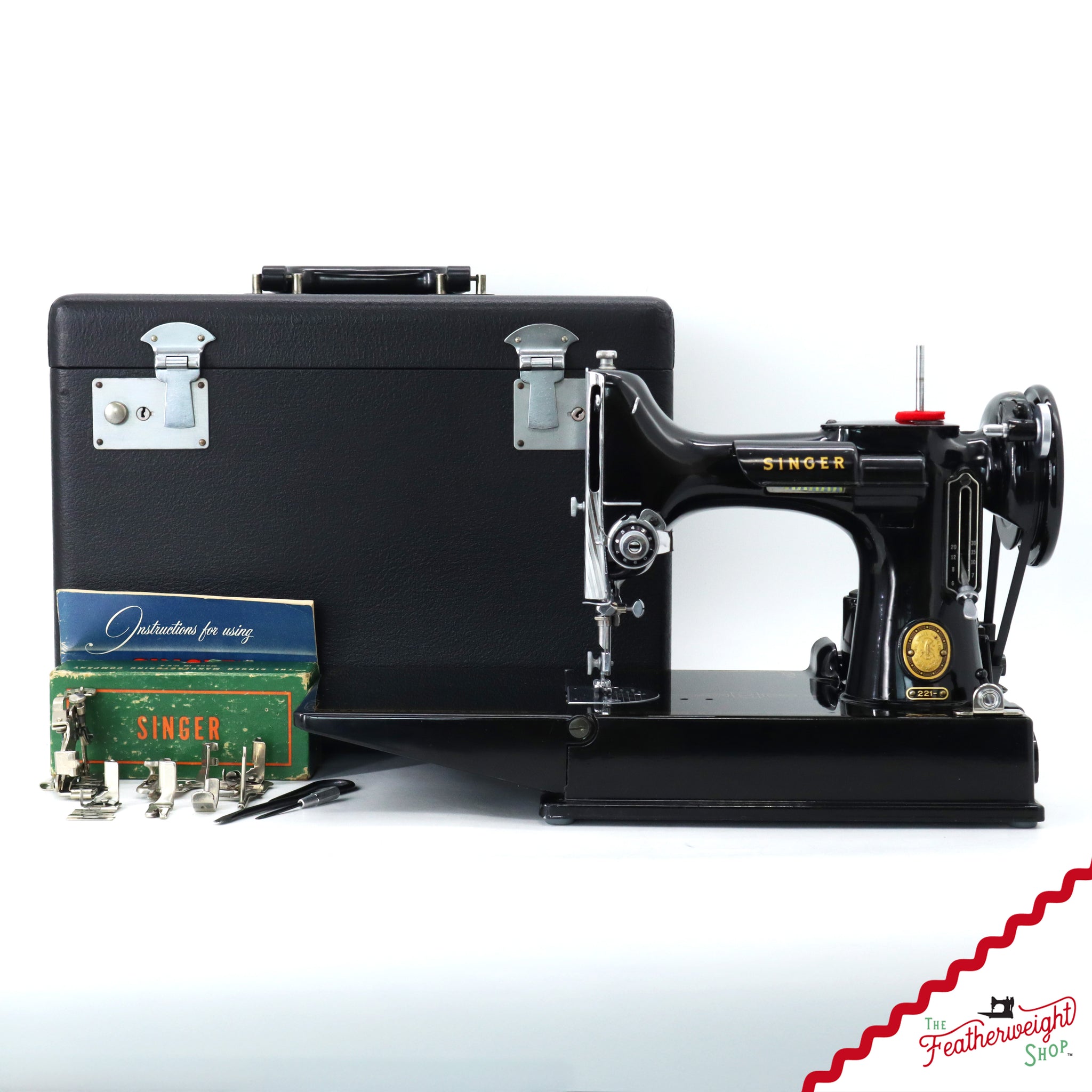 Singer Featherweight 221 Sewing Machine, AM17761* - 1955 – The Singer ...