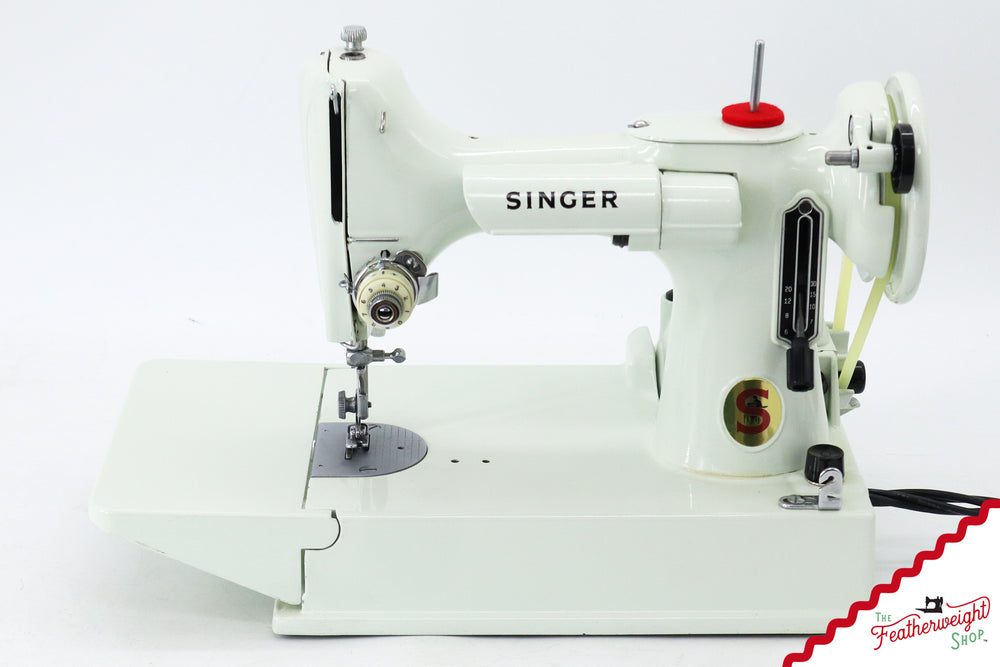 Singer Featherweight 221K Sewing Machine, WHITE - EV891*** – The Singer ...