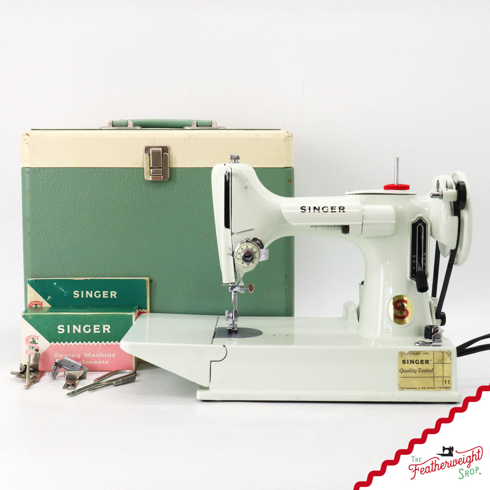 Singer Featherweight 221K Sewing Machine, WHITE - EV995*** – The Singer ...