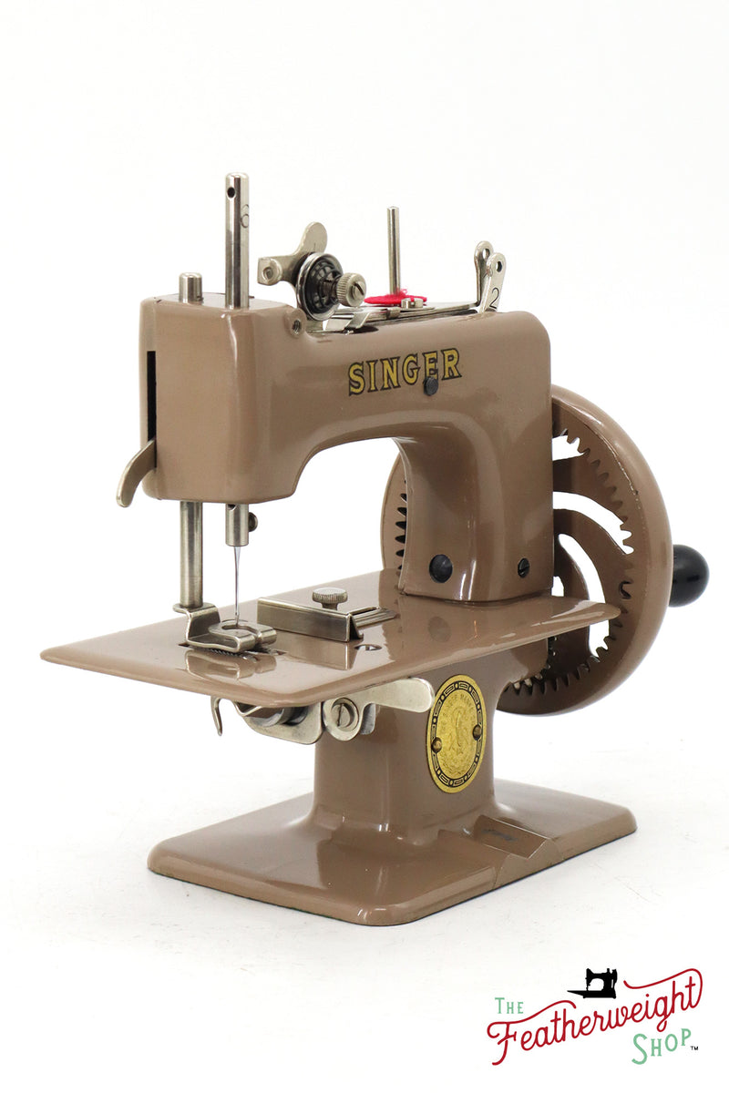 Singer Sewhandy Model 20-10 - Safari Brown, Complete Set! Holiday Fair ...