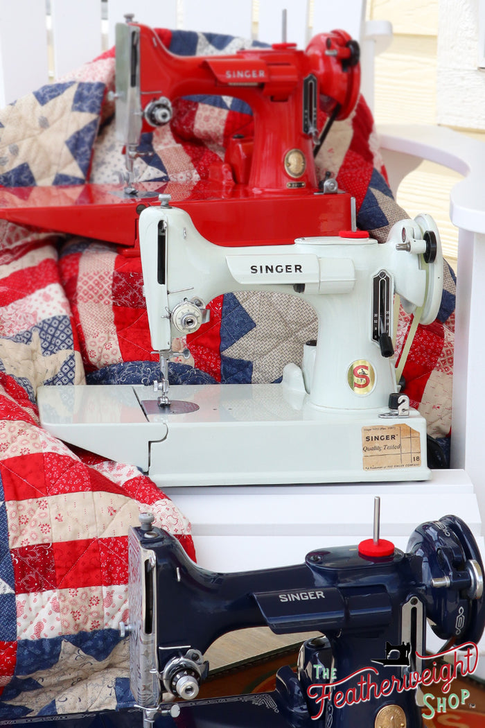 Singer Featherweight 221 Sewing Machine, WHITE - FA201*** – The Singer ...
