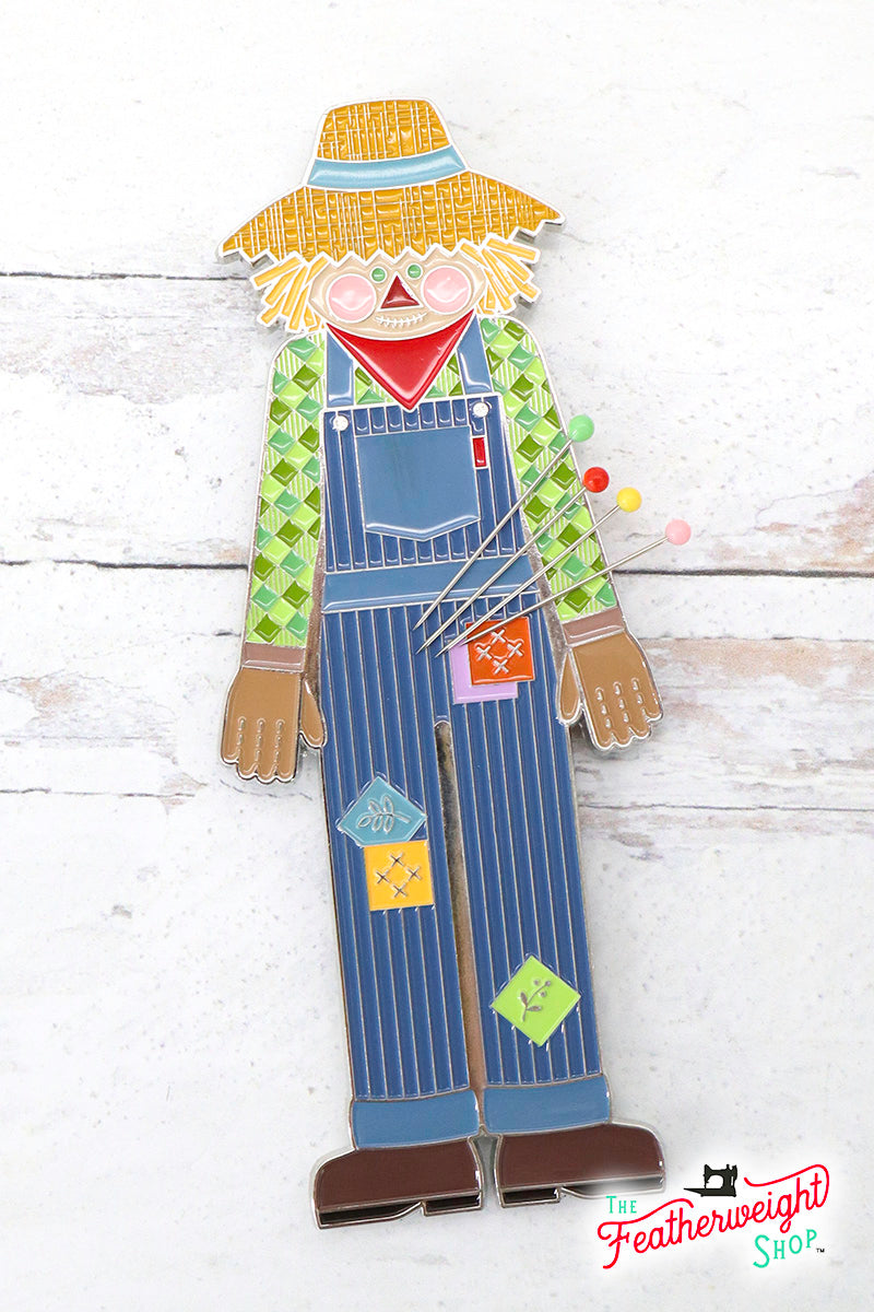 Needle Minder, Autumn Scarecrow by Lori Holt – The Singer Featherweight ...