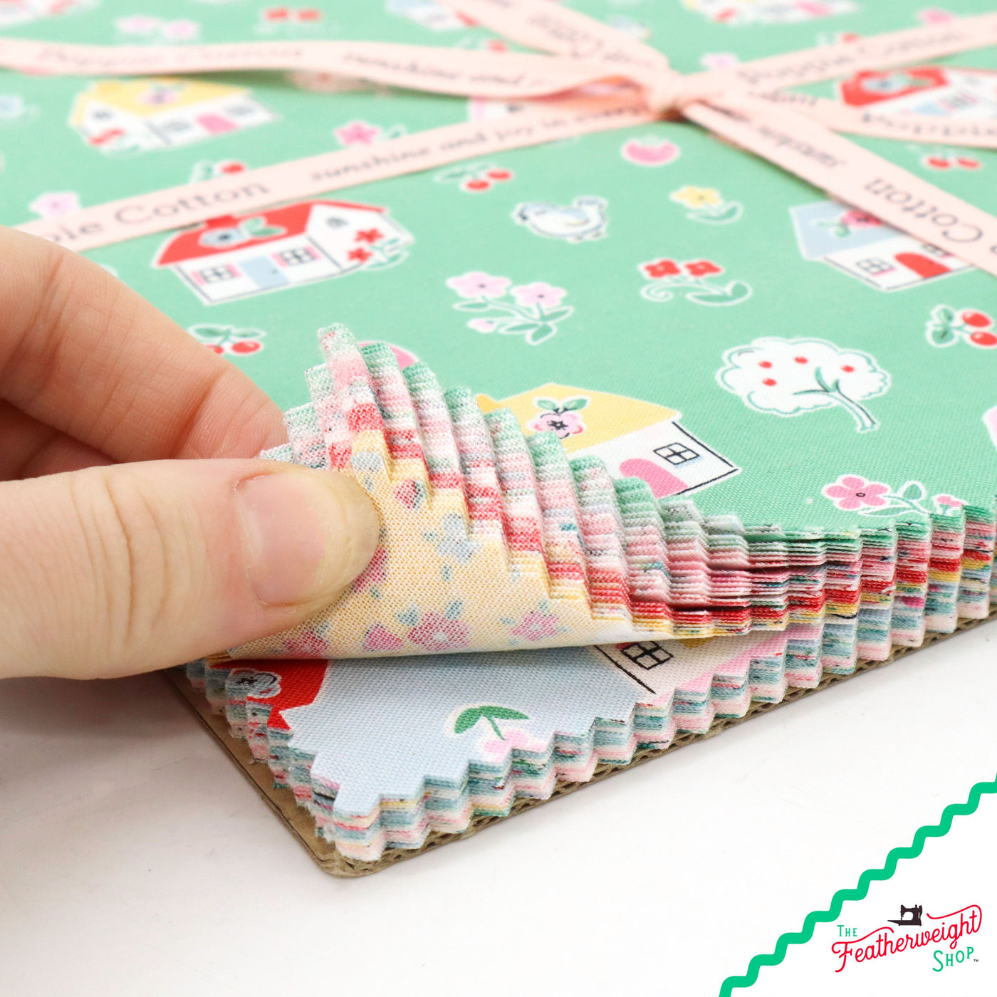 Singer Featherweight 221 Fabric - Novelty Print, Red S – The Singer ...