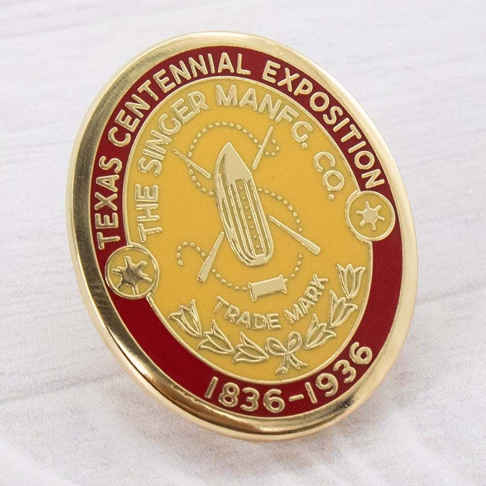 Singer Featherweight 221 Lapel Pin - Centennial Badge 1851-1951 – The ...