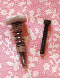 Pinking Attachment, Singer (Vintage Original) – The Singer ...