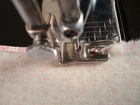 Boxed Set of Singer Featherweight 221 Attachments – The Singer ...