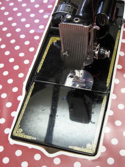 Singer Featherweight 221 Card Table Cover Pattern (digital download ...