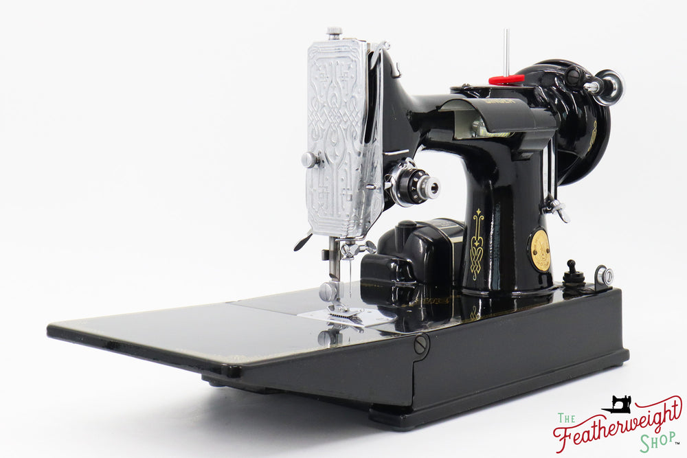 Singer Featherweight 221K Sewing Machine, 1950 - EF701*** – The Singer ...