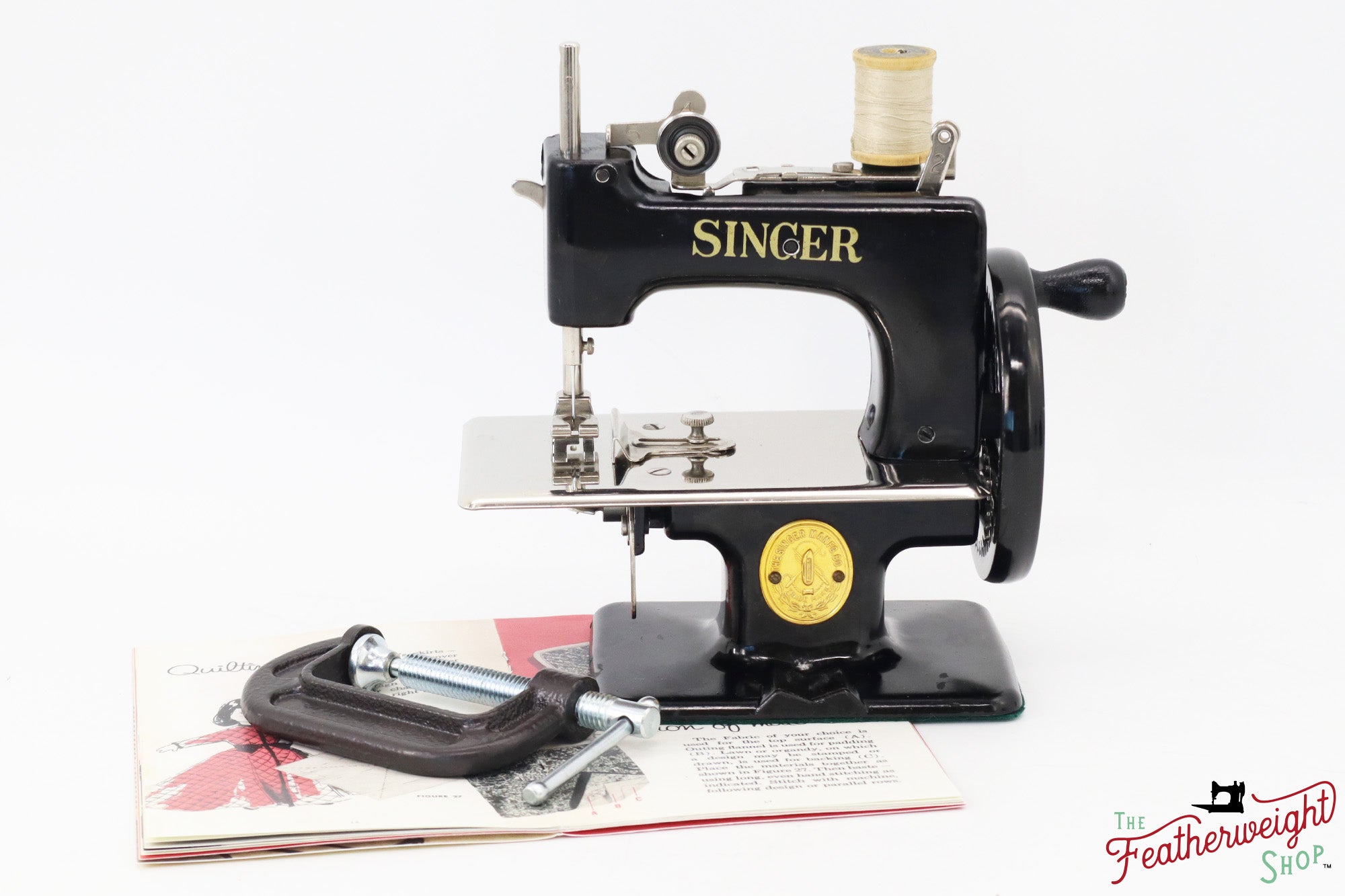 Singer Sewhandy Model 20 - Black – The Singer Featherweight Shop