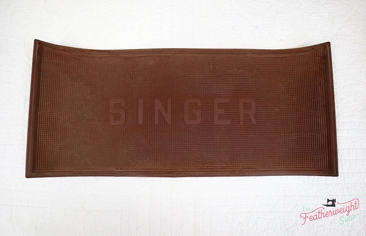 Rubber Table Mat for the Singer Featherweight 221 & 222 (Vintage Origi ...