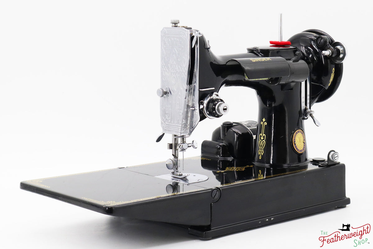 Singer Featherweight 221K Sewing Machine, Centennial: EG3100** – The ...