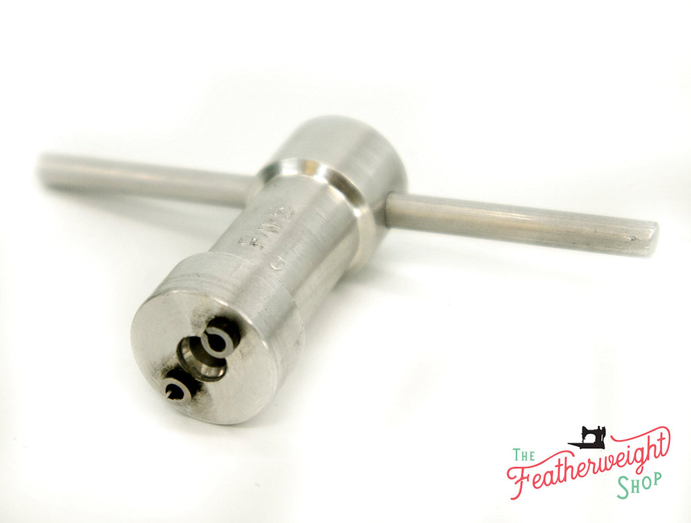 Bobbins – The Singer Featherweight Shop