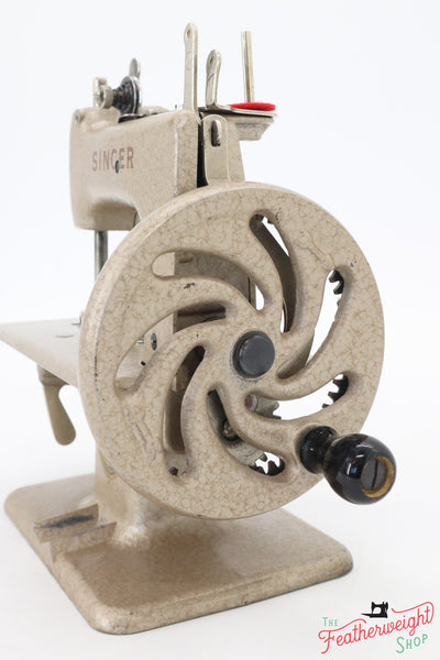 Singer Sewhandy Model 20 - Hammered Wispy Mauve - RARE, Complete Set ...