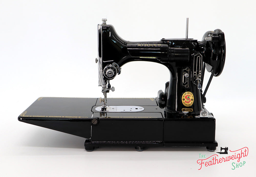 Singer Featherweight 222K Sewing Machine, RED "S" EP7600** – The Singer ...