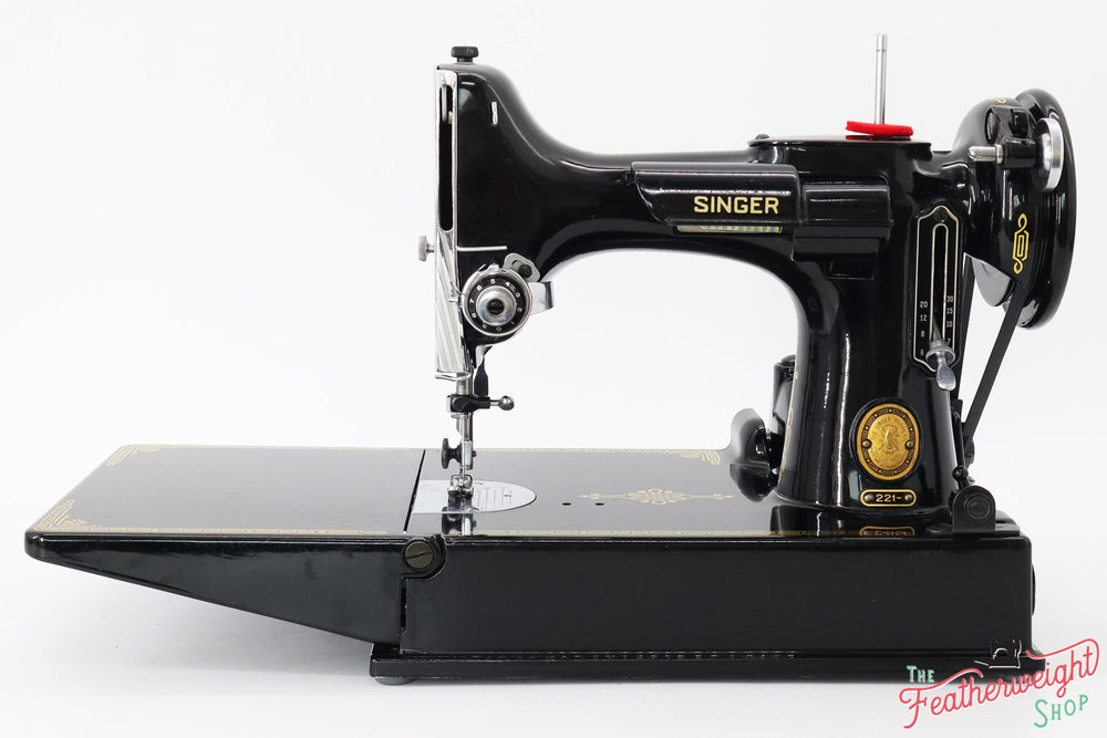 Singer Featherweight 221 Sewing Machine, AL437*** – The Singer ...