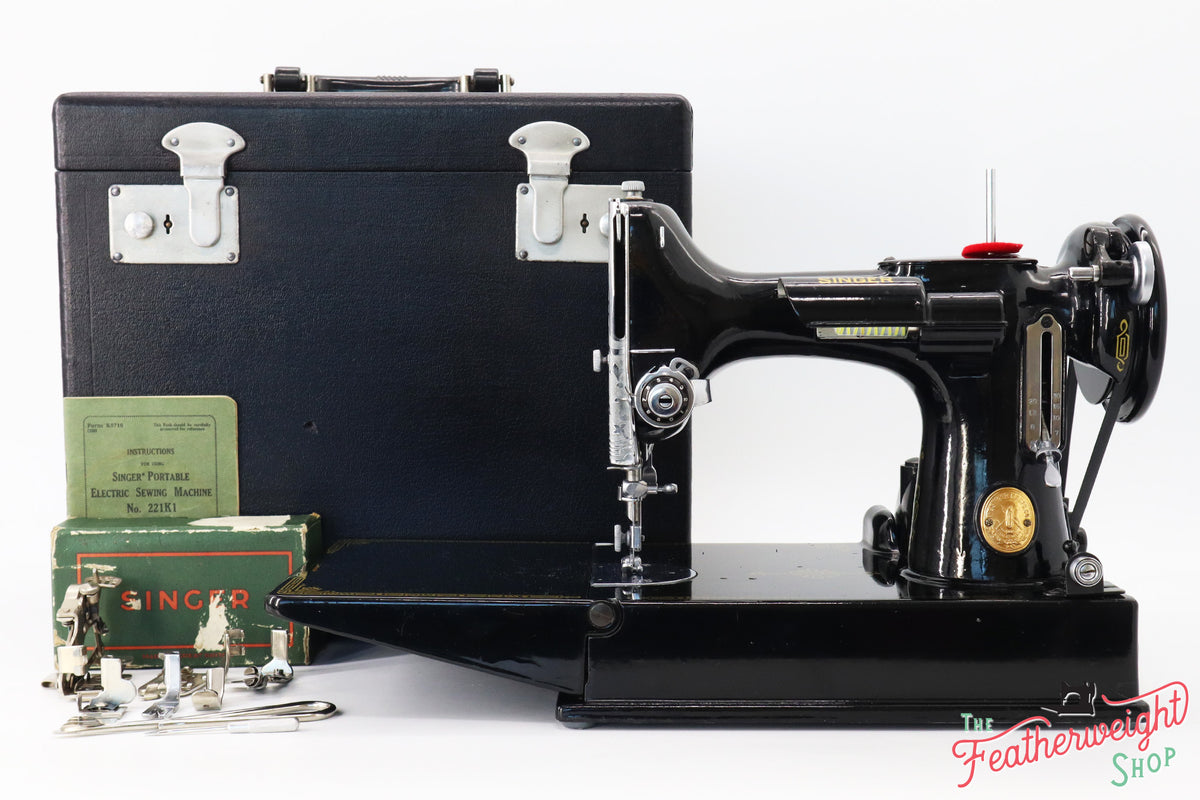 Singer Featherweight 221K Sewing Machine, EF159*** – The Singer ...