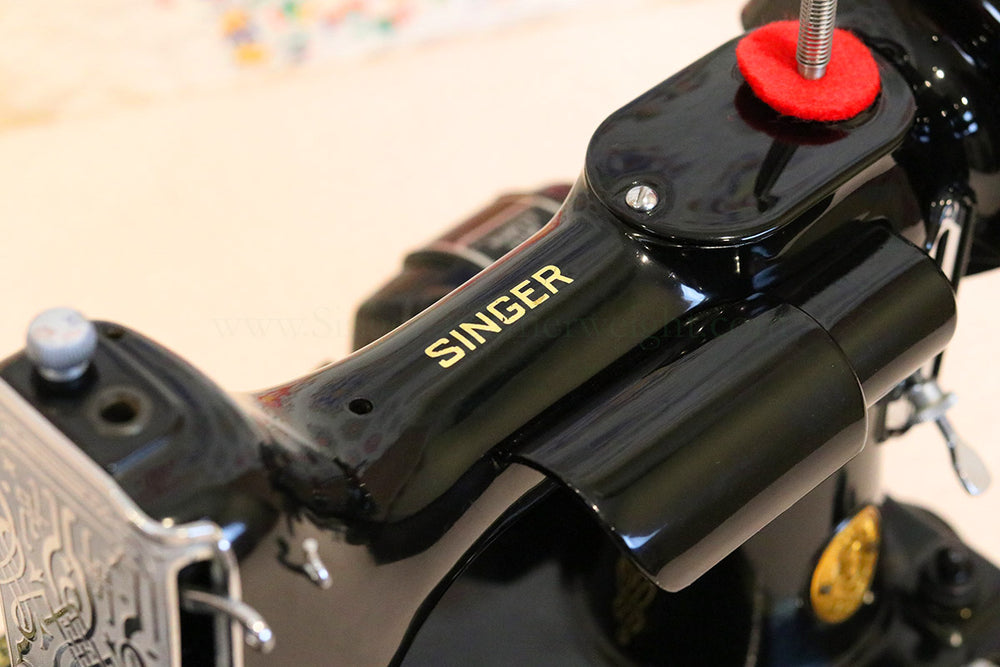 Singer Featherweight 221 Sewing Machine For Sale – The Singer ...