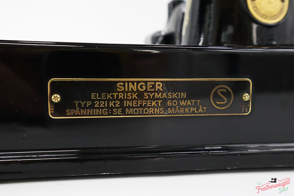 Singer Featherweight Swedish 221K Sewing Machine, EG704*** – The Singer ...