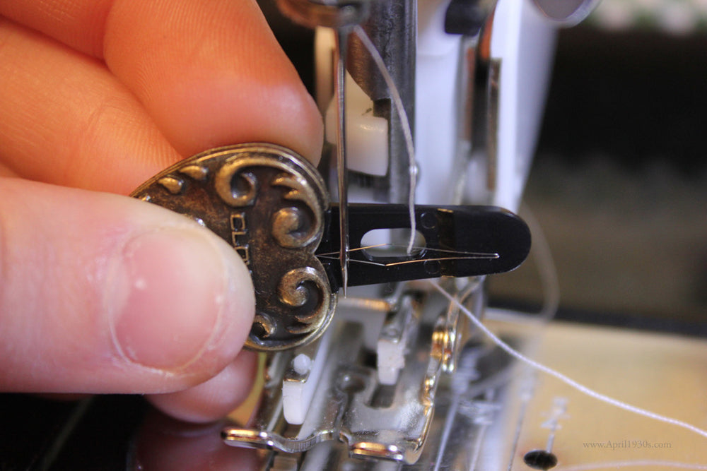 Singer Featherweight 221 Tested Needle Threader – The Singer ...