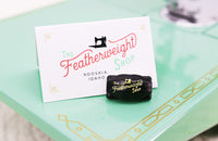 Thread Cutterz - Featherweight Shop Edition – The Singer Featherweight Shop