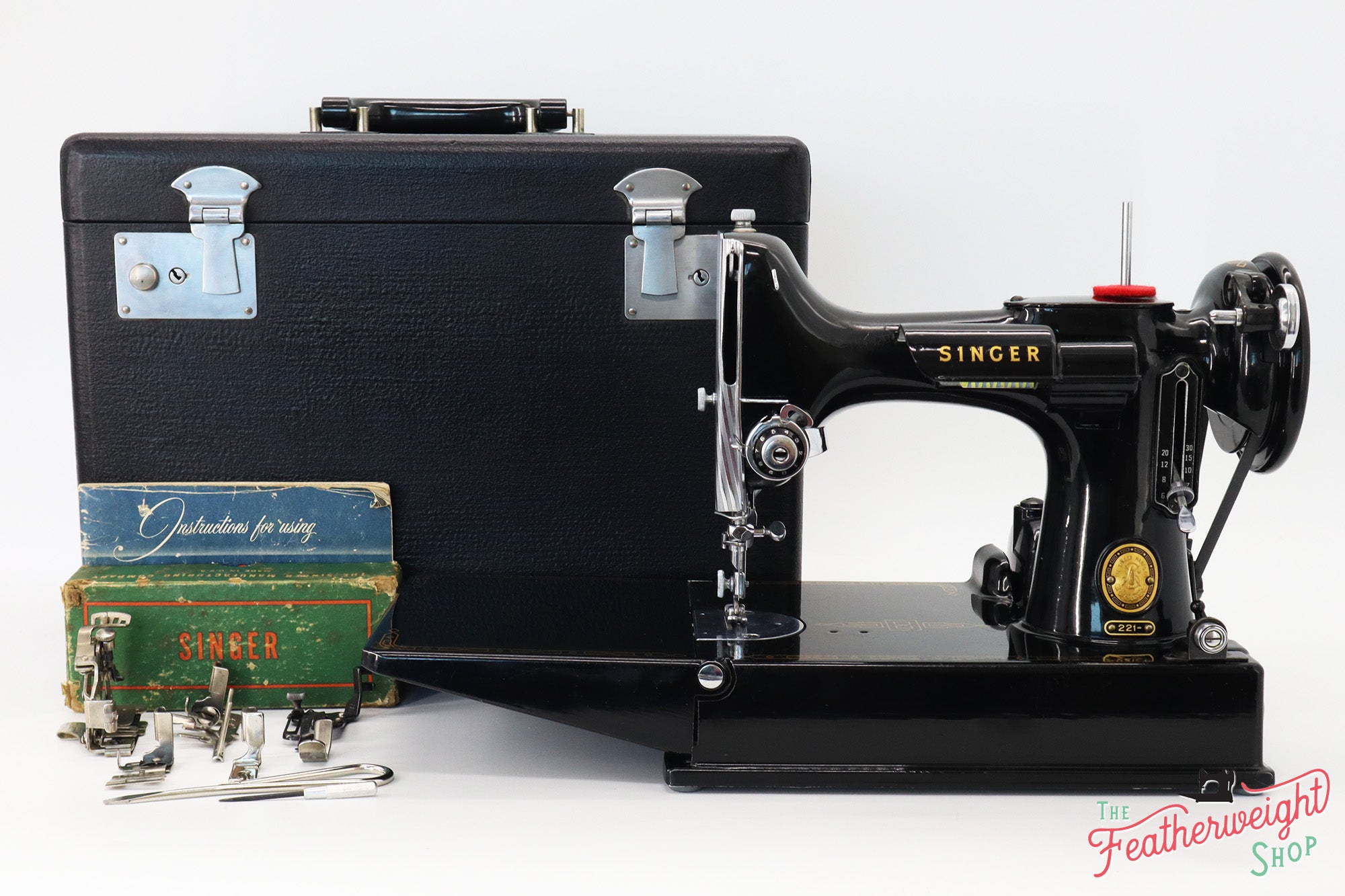 Singer Featherweight 221 1954 - AL689*** – The Singer Featherweight Shop